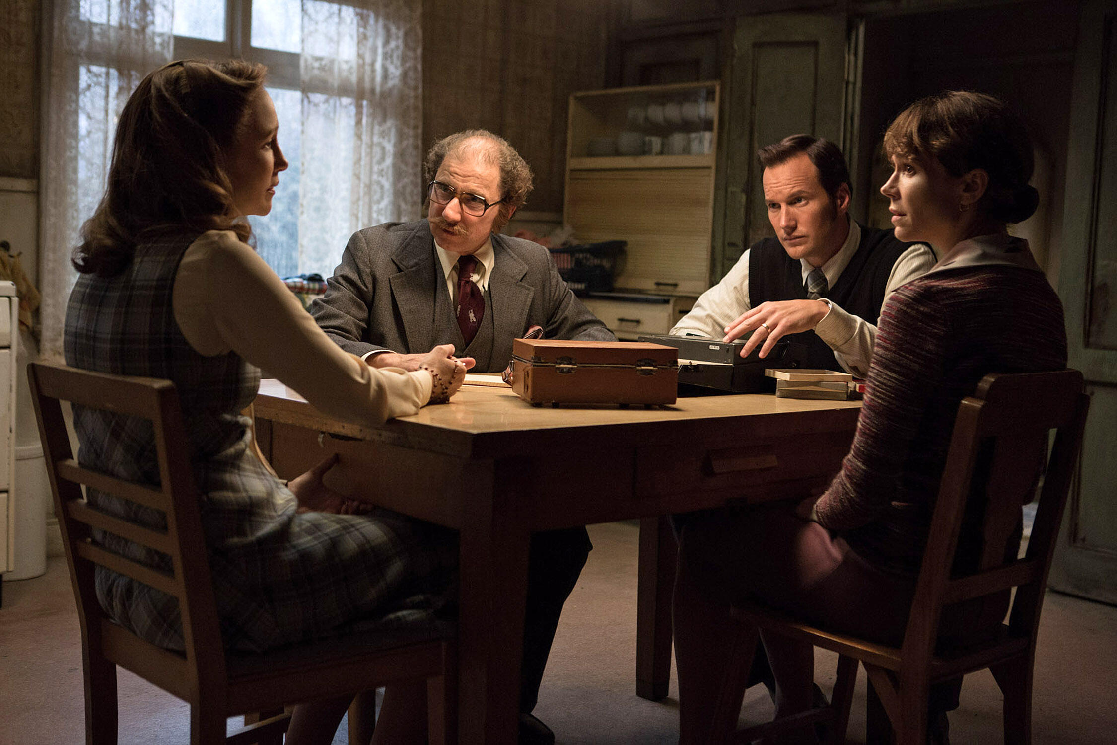 The Conjuring 2 Movie Photos and Stills | Fandango